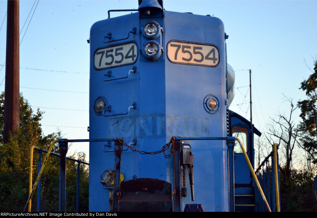 Conrail lettering on ESPN GP10 7554